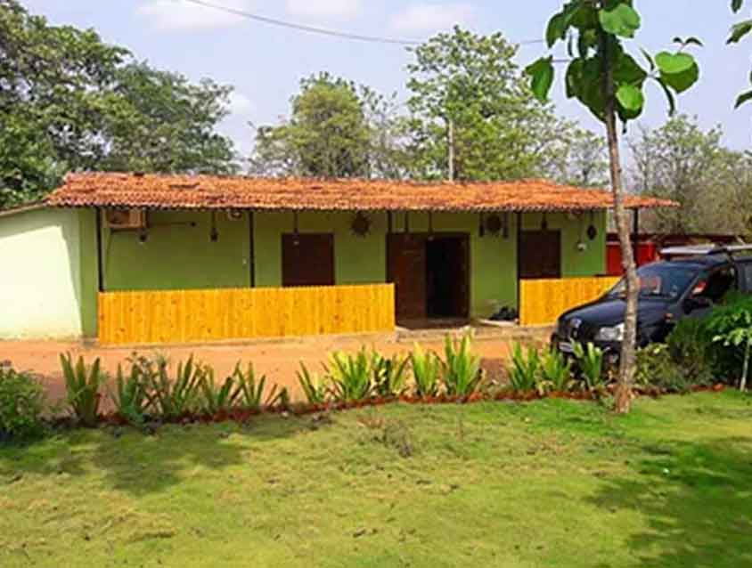 Mars Farmhouse & Nature Resort near Mumbai | Thane | Titwala.