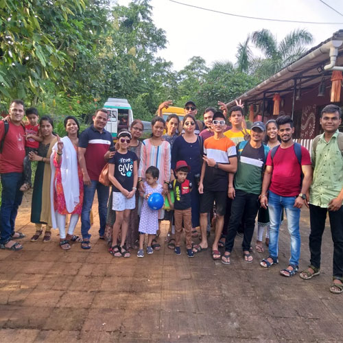 Farmstays for Big Groups - Finest weekend getaway for families and ...